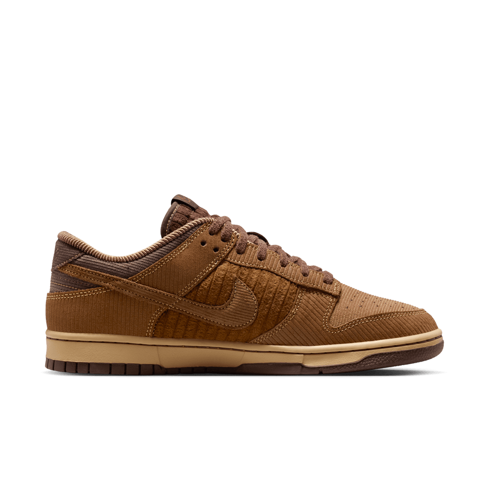 NIKE DUNK LOW RETRO PREMIUM MEN'S SHOES LT BRITISH TAN/LT BRITISH TAN ...